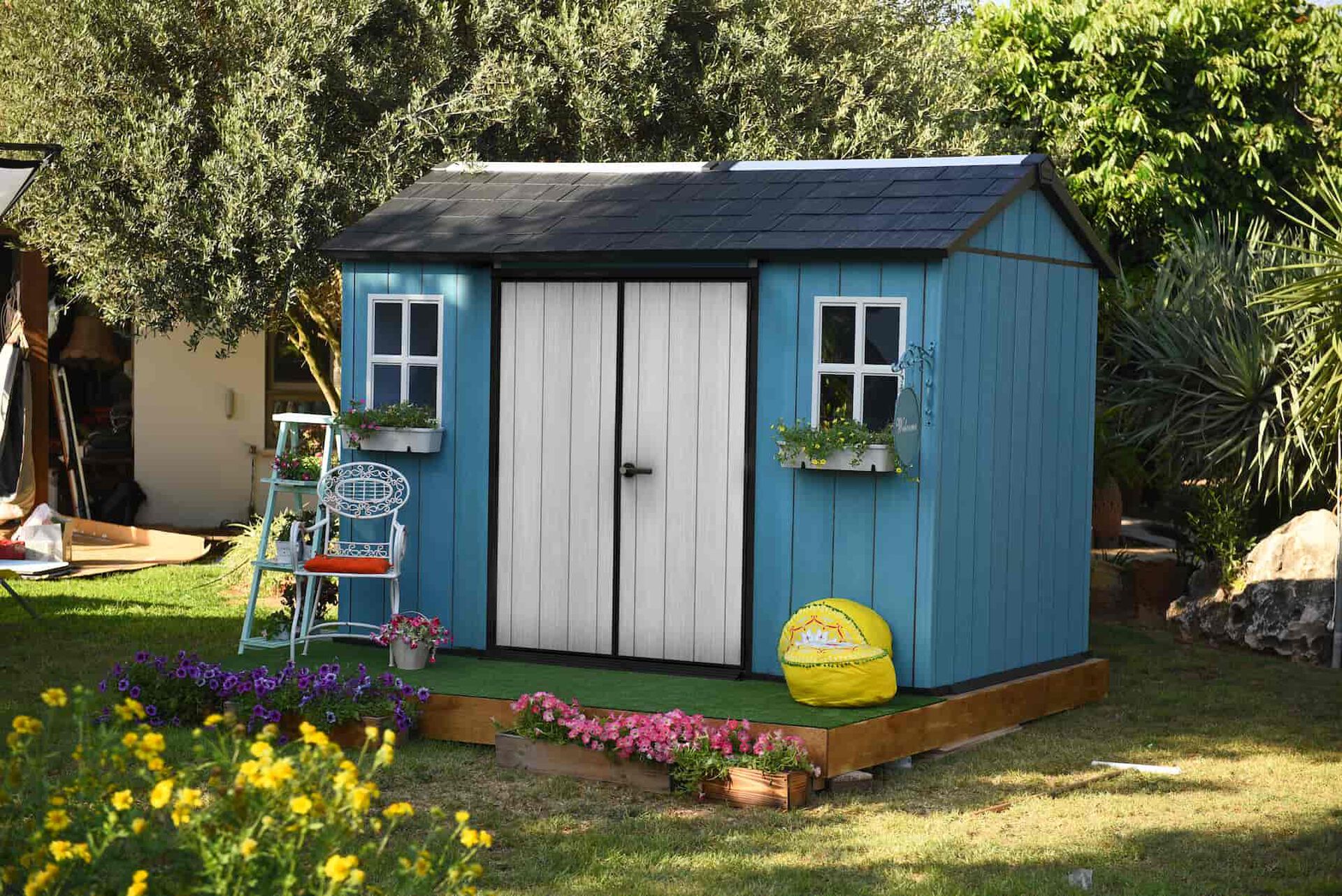 A Useful Guide to Level Ground For a Shed - Keter US