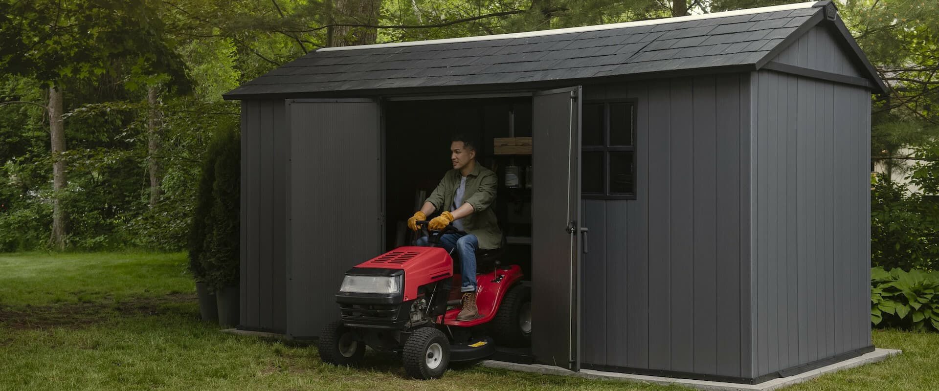 A Complete Guide to Lawn Mower Storage - Keter US