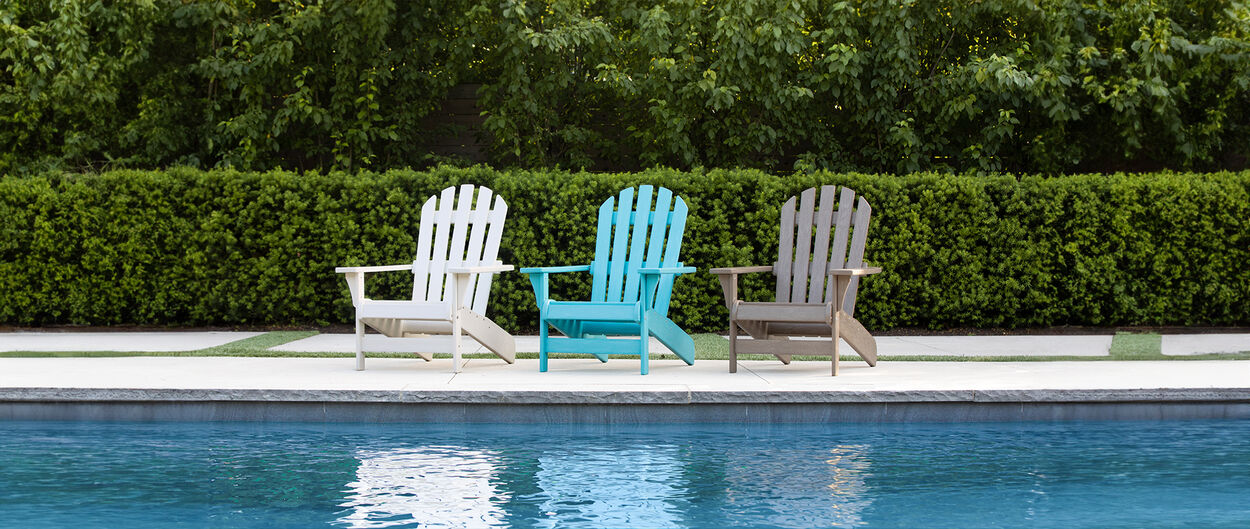 Bekijk Adirondack Stoelen | Voor kleine patios of grote tuinen - Keter